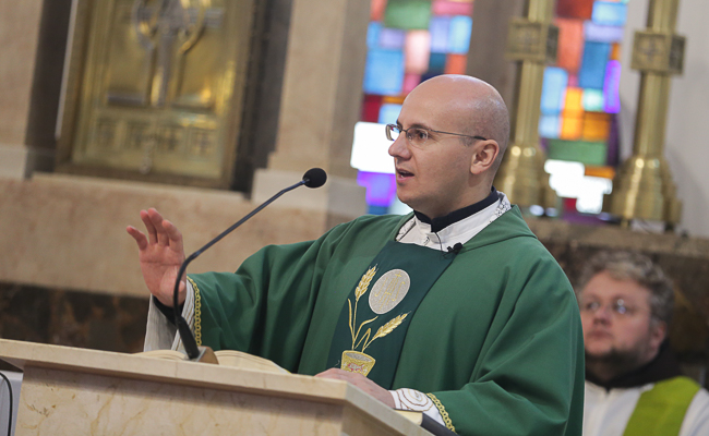 Vlč. Valentić mladima: Niste stvoreni za prosječno, za maleno - IKA