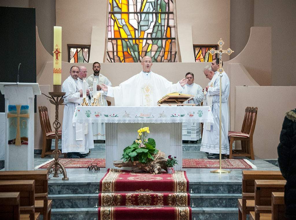 Euharistijsko slavlje u skopskoj katedrali – IKA