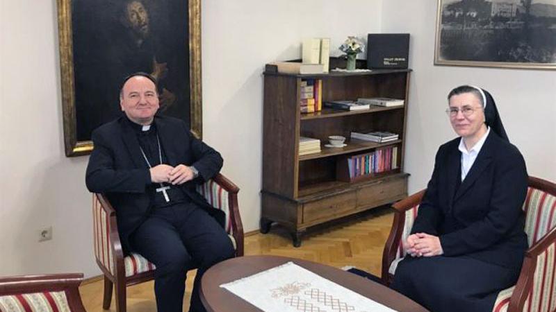 Biskup Palić primio vrhovnu predstojnicu s. Klaru Šimunović - IKA