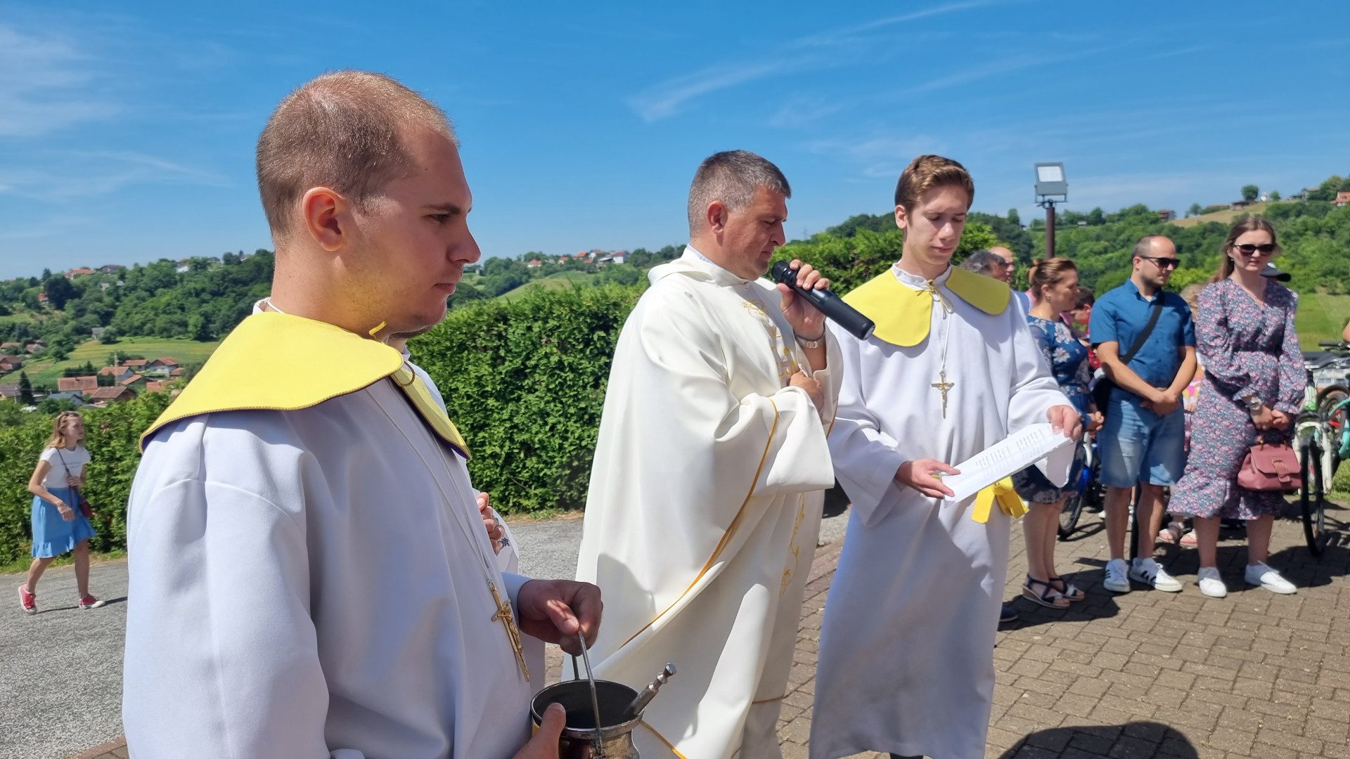 Grabrovec: Proslava sv. Antuna i blagoslov bicikla - IKA