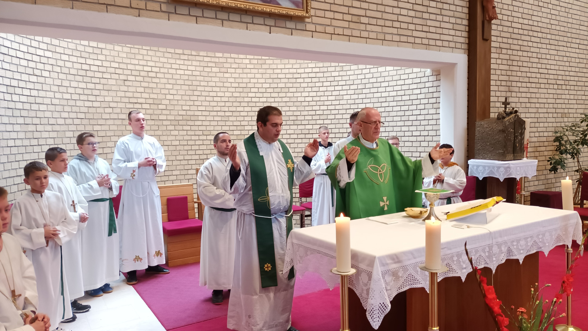 Misionar vlč. Karlo Prpić u požeškoj Župi sv. Leopolda Mandića - IKA