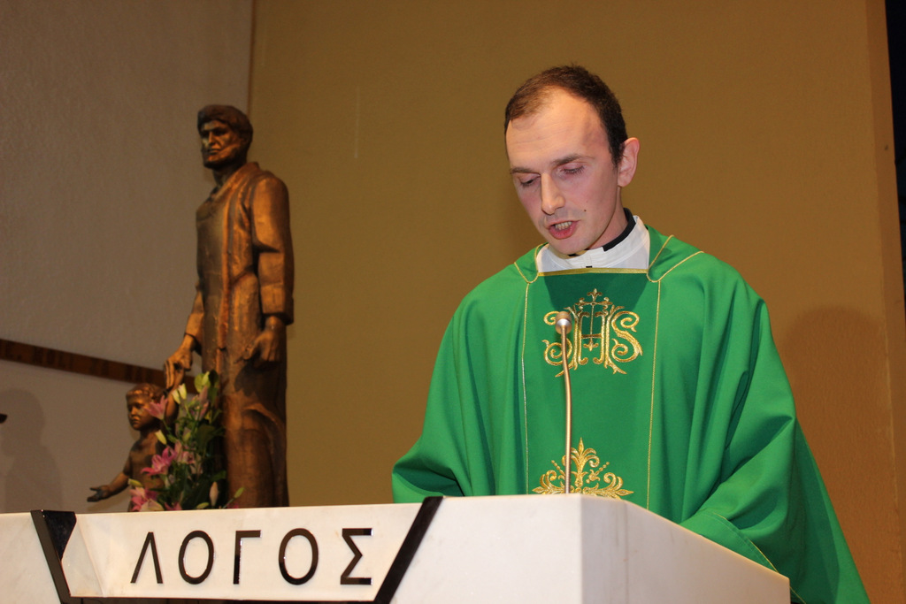 Hrvati iz Novog Zelanda i šestogodišnja Glorija pjevali svetom Josipu - IKA