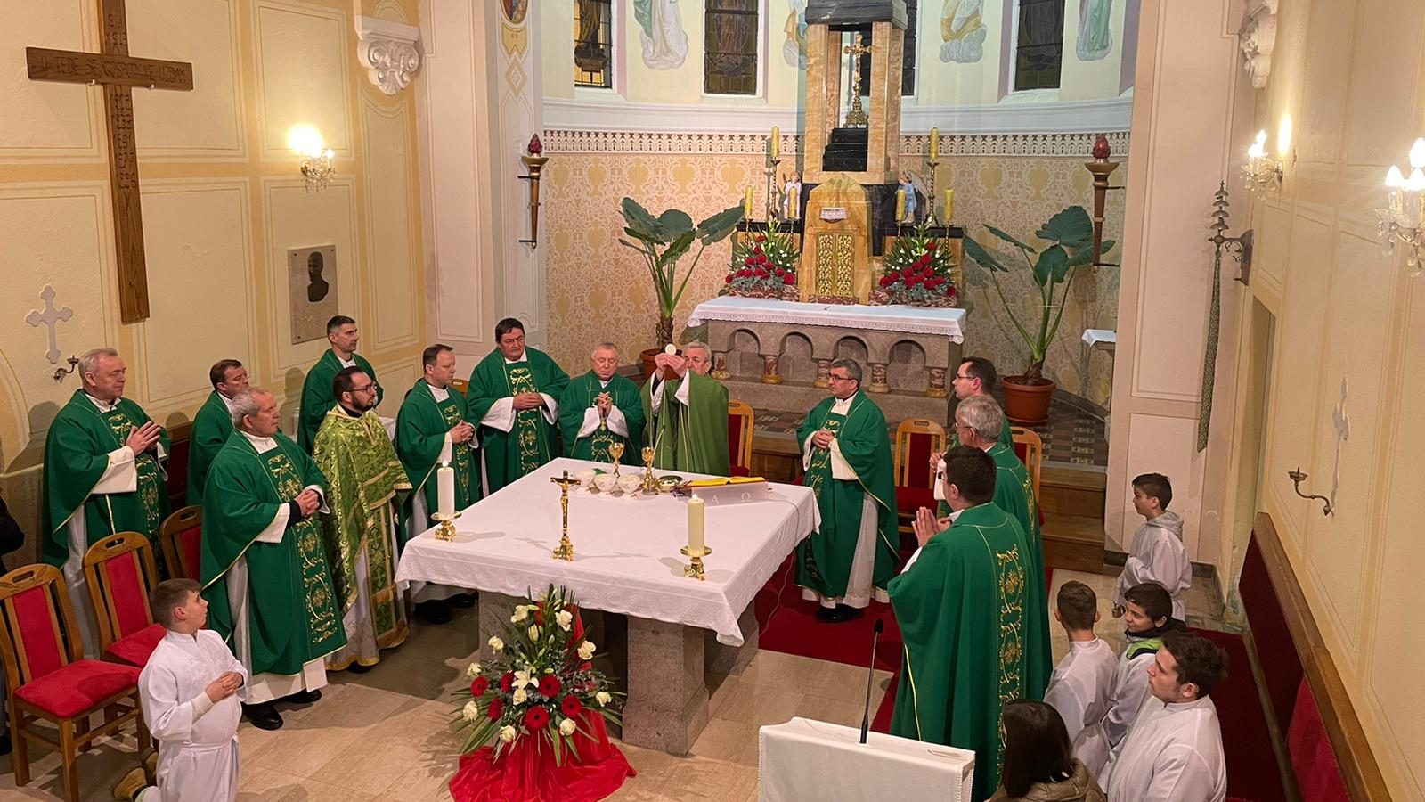 Krašić: Peti dan devetnice ususret Stepinčevu - IKA