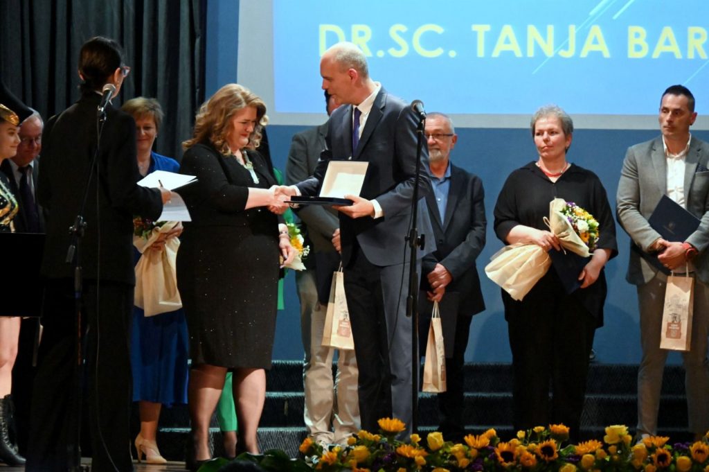 Tanja Baran i Danijela Zagorec, predsjednica i tajnica Udruge „Dr ...