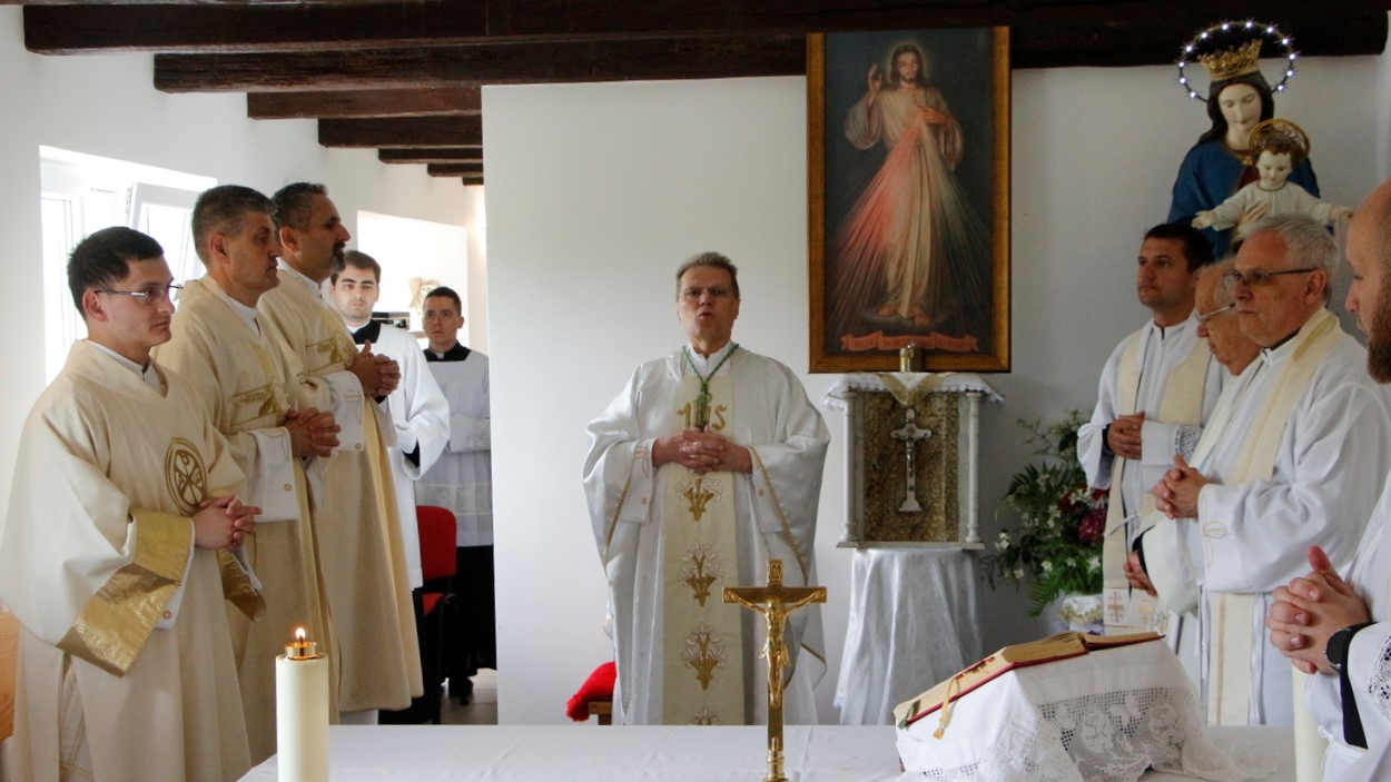 Zavjetno hodočašće studenata đakovačkog KBF-a u Dragotin - IKA