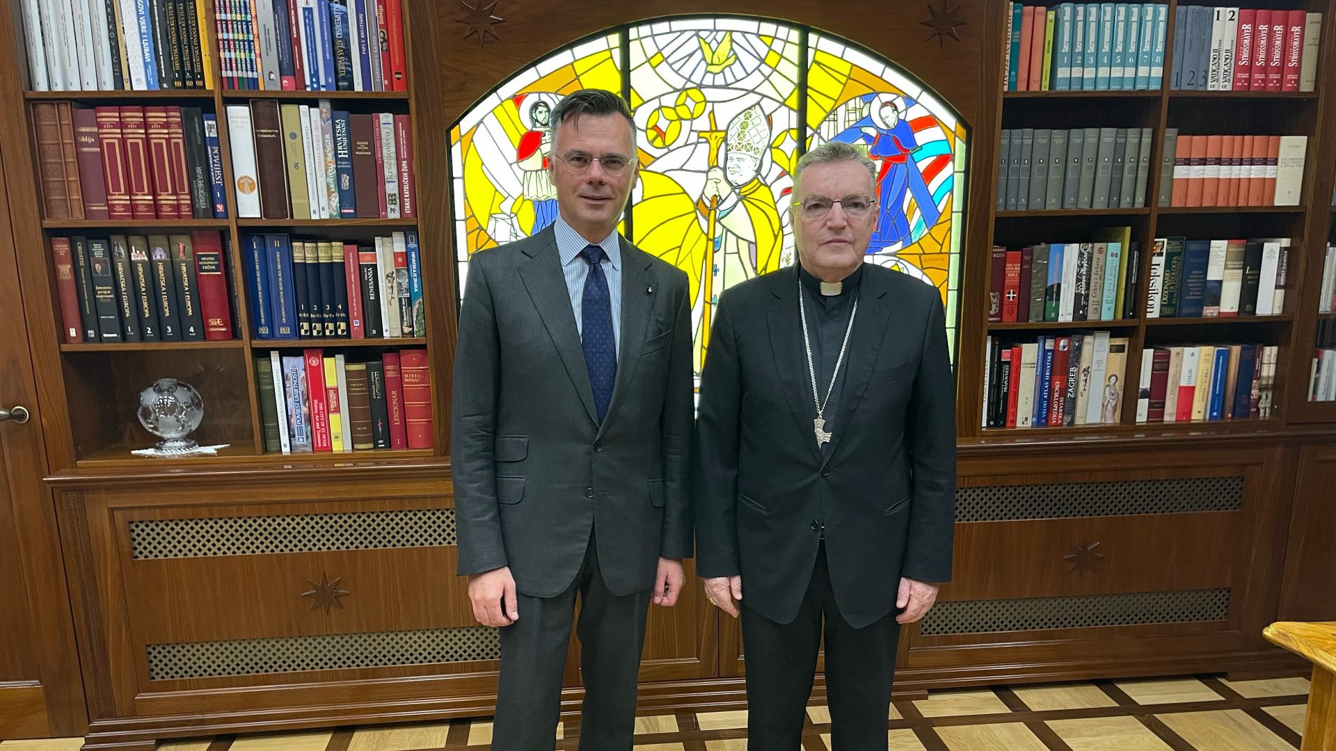 Kardinal Bozanić primio veleposlanika Suverenog malteškog reda u ...
