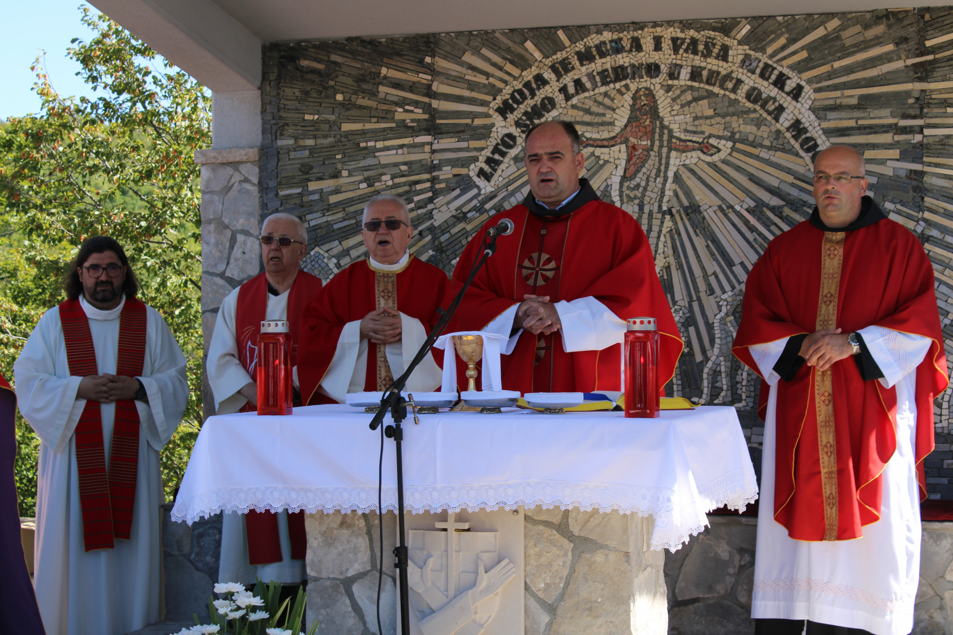 Husina jama: Misa i komemoracija za žrtve komunističkog zločina - IKA