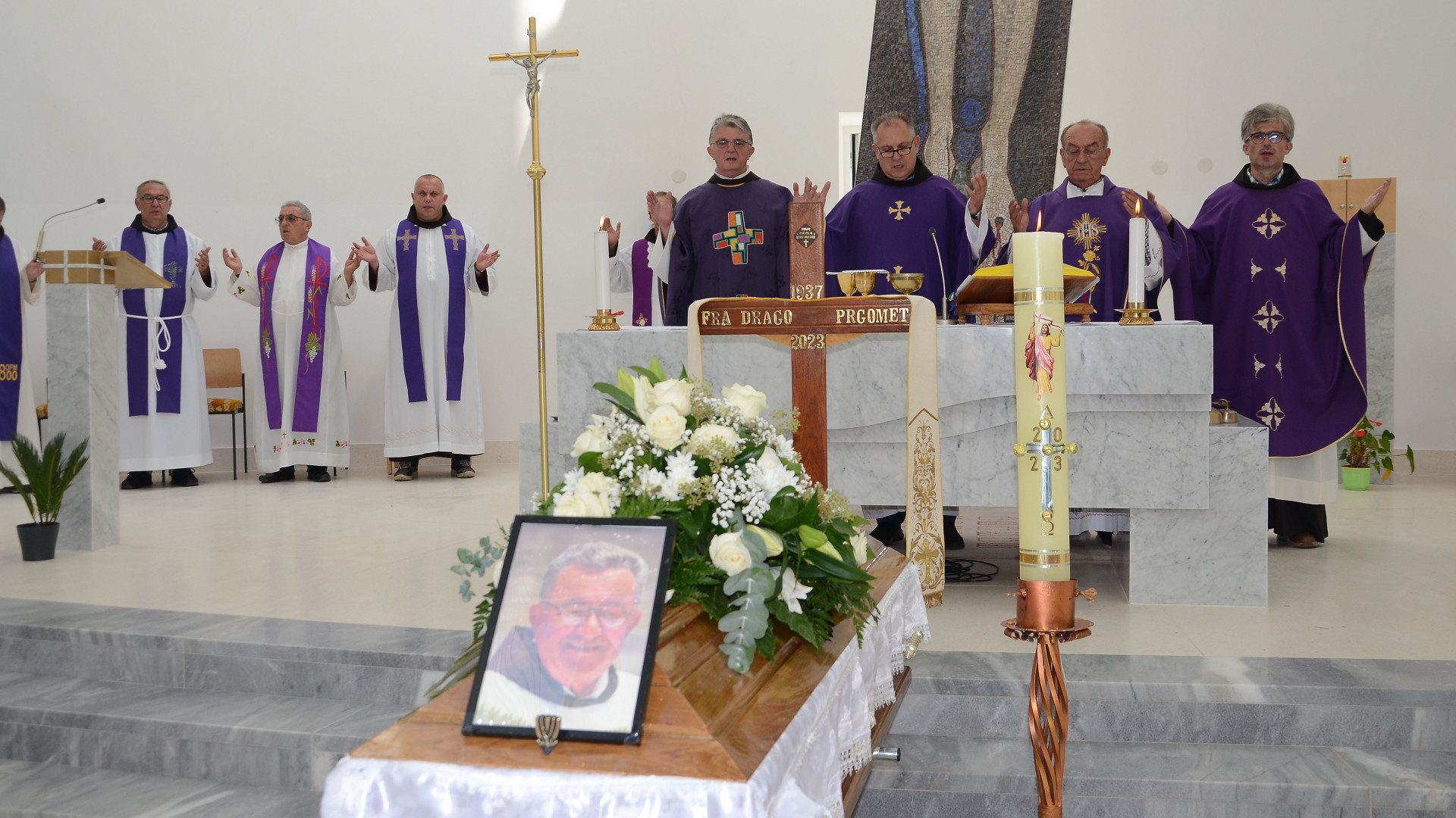 Sprovod fra Drage Prgometa na Plehanu - IKA