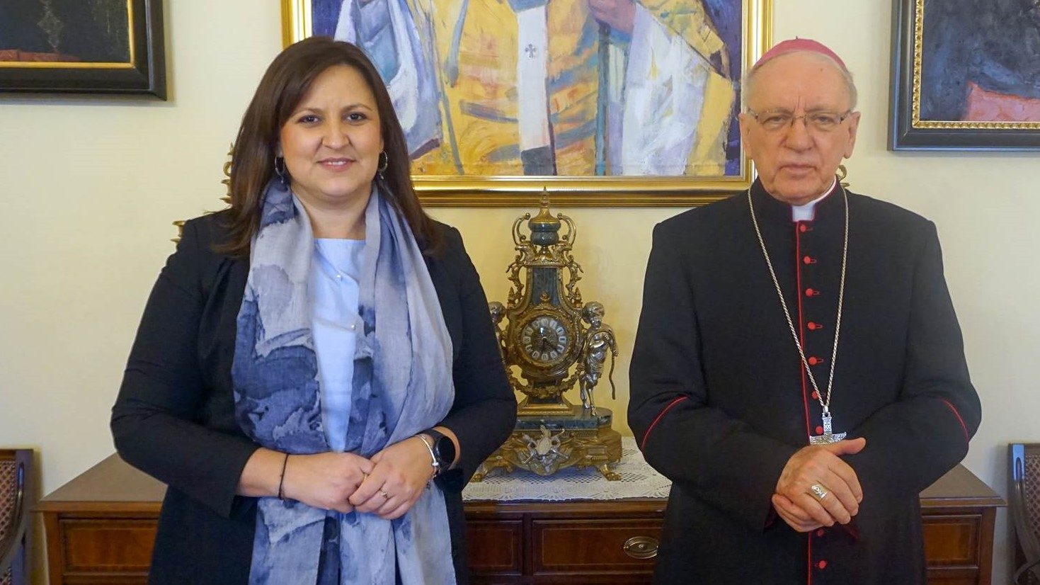 Biskup Škvorčević primio gradonačelnicu Novske - IKA