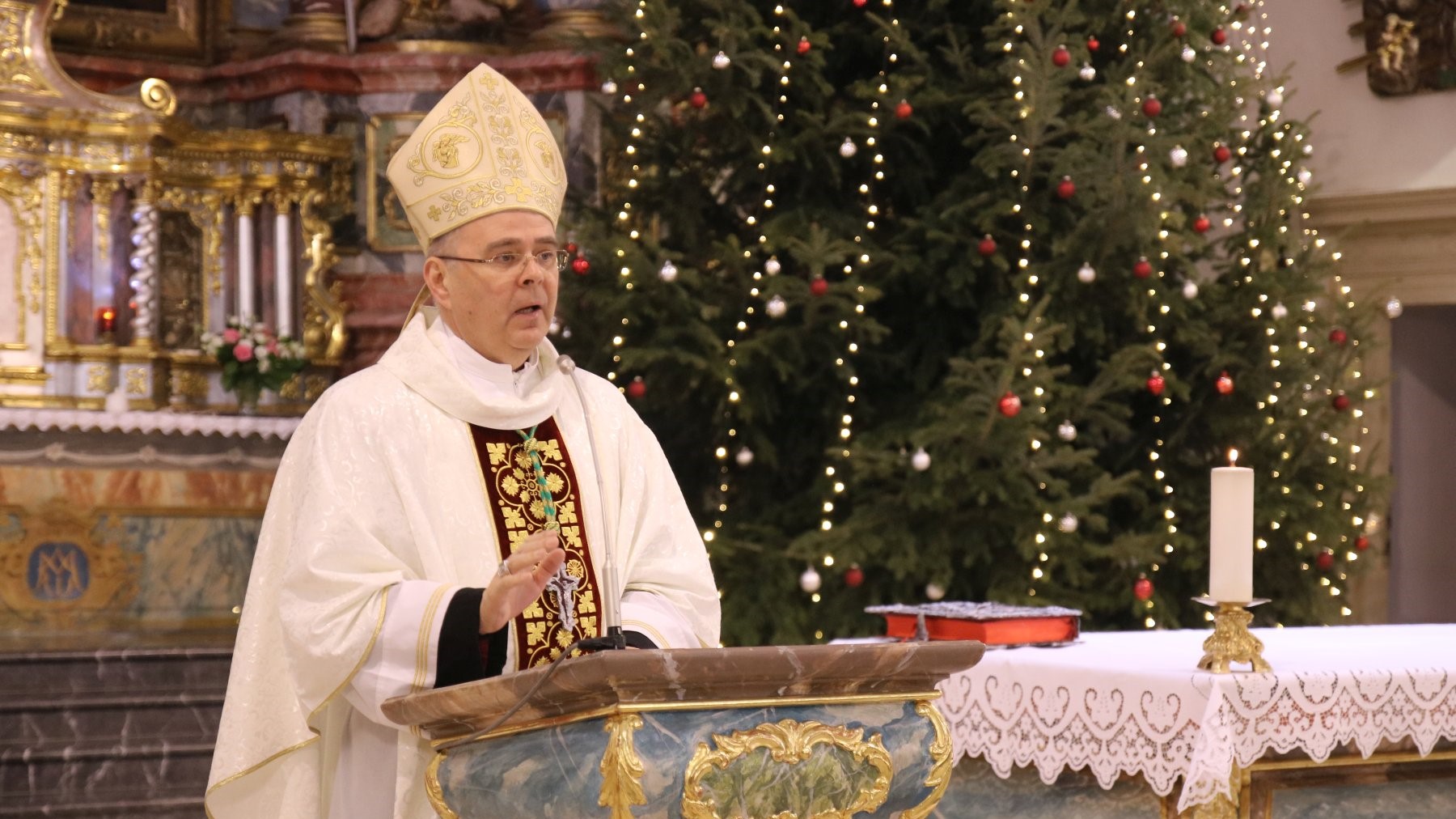 Biskup Radoš predvodio misu na svetkovinu Bogojavljenja u varaždinskoj katedrali - IKA