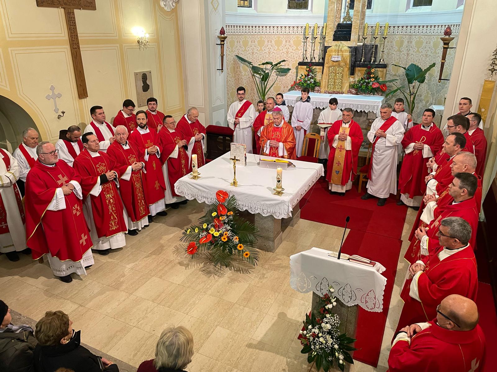 Krašić: Peti dan devetnice uoči Stepinčeva - IKA