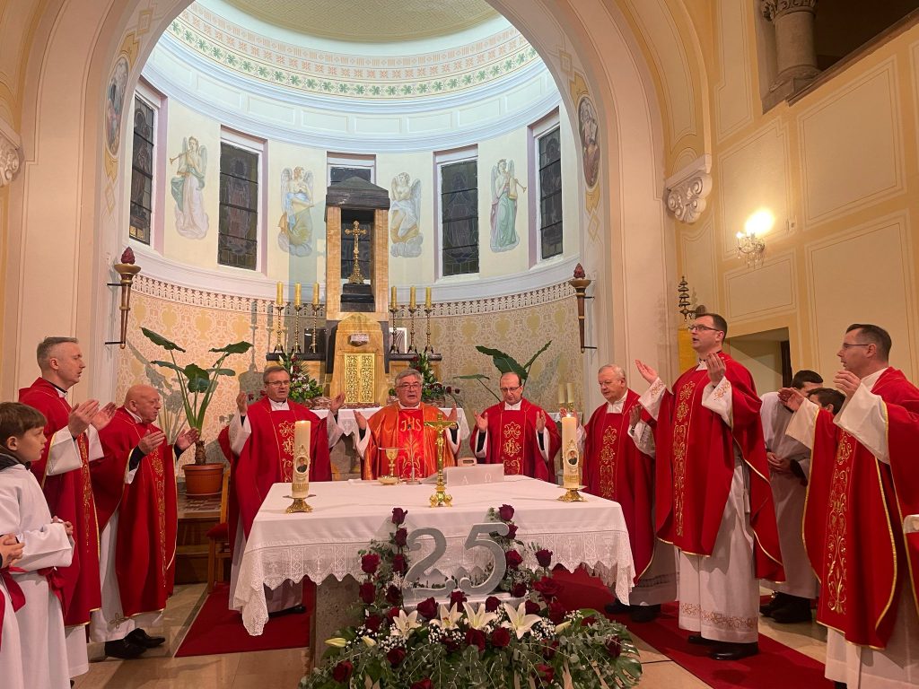 Krašić: Sedmi dan devetnice uoči Stepinčeva - IKA