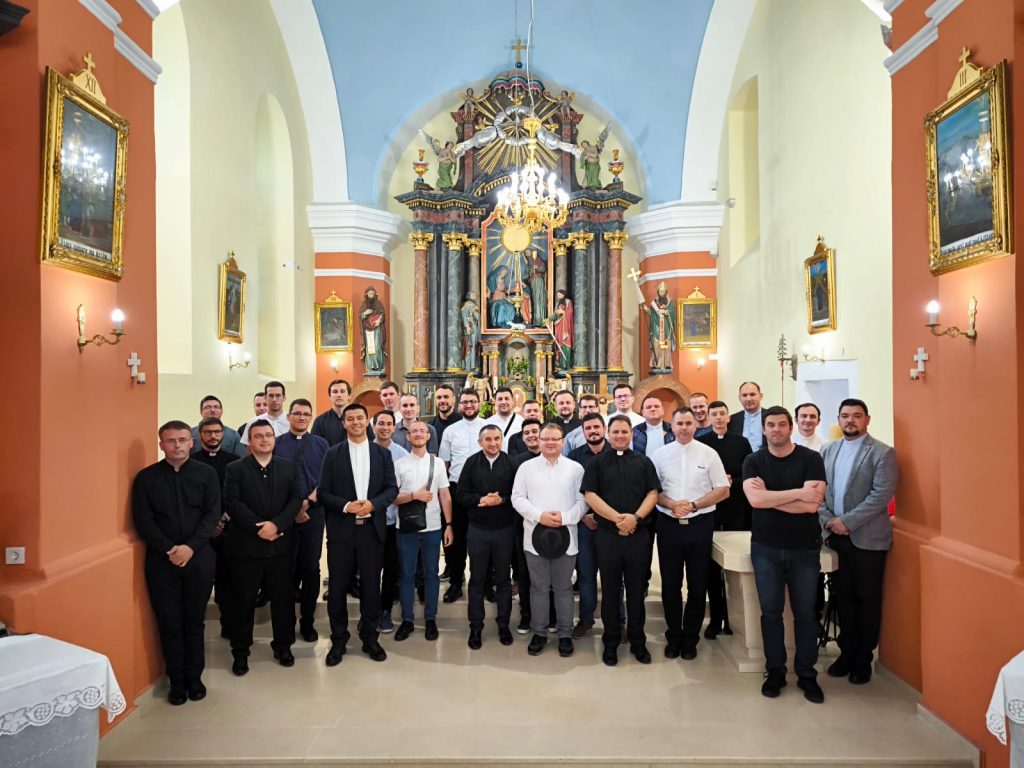 Održan završni susret Trajne formacije svećenika Zagrebačke ...