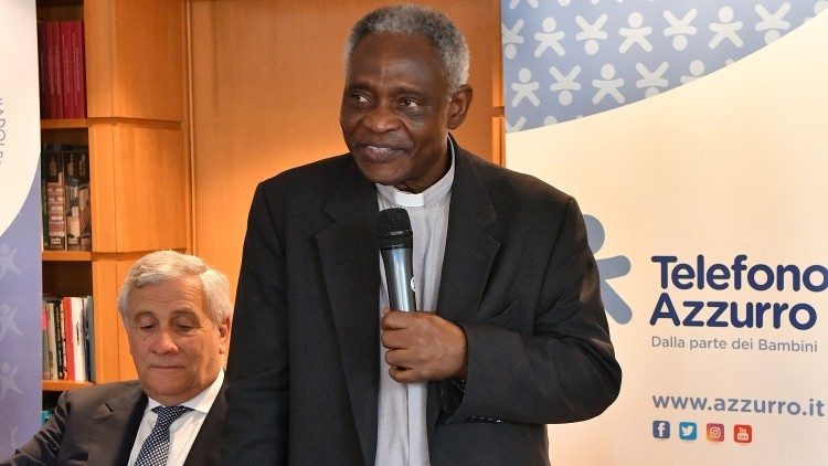 Kardinal Turkson primio međunarodnu nagradu zaklade „Child“ i Plavog ...