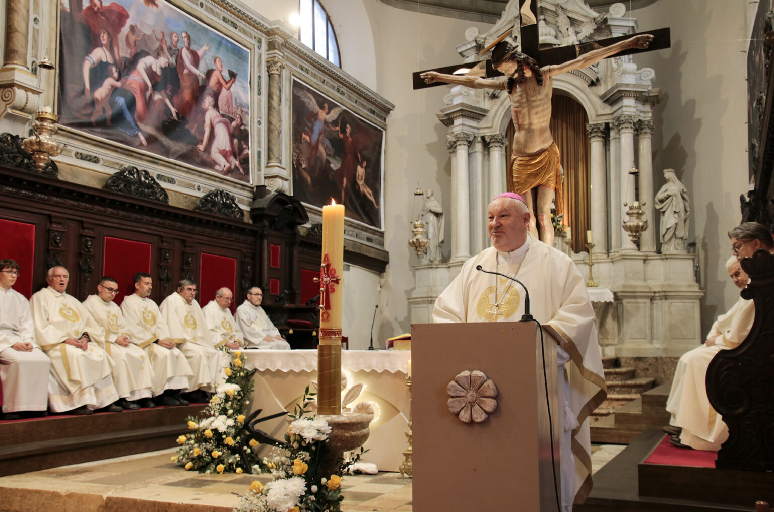 Biskup Petanjak predvodio misu zadušnicu za papu Franju – IKA