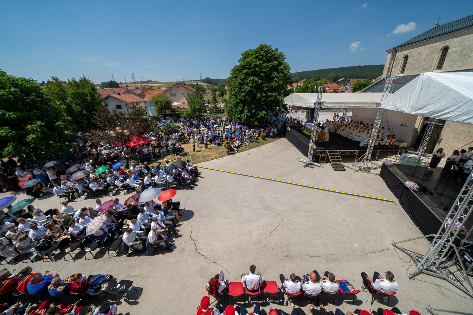 Tomislavgrad: Jubilejska misa za 1100. obljetnicu Hrvatskoga ...