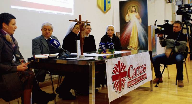 Božićna konferencija za novinare Caritasa nadbiskupije Rijeka - IKA